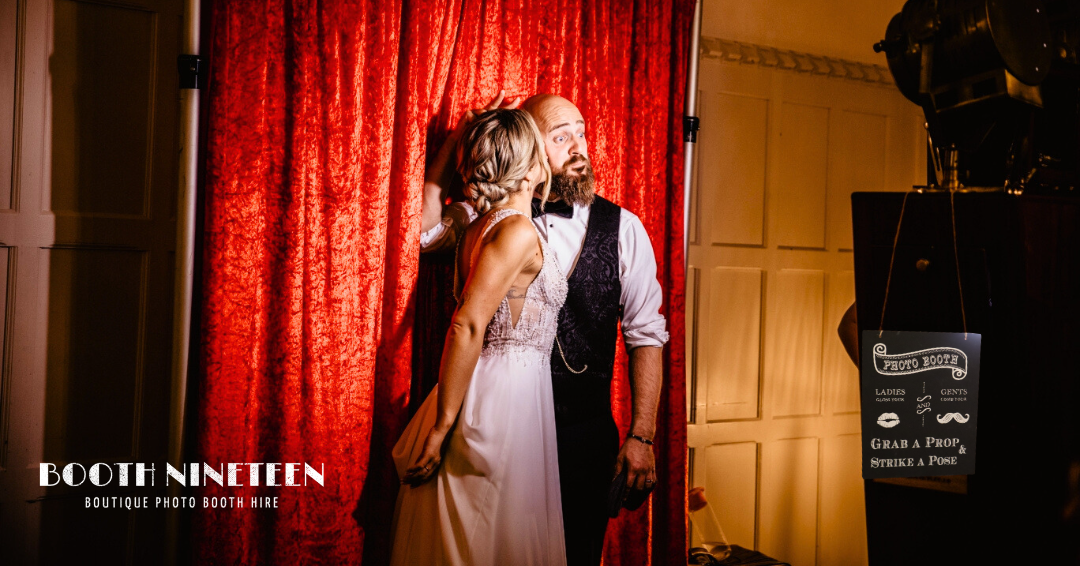 Vintage Photo Booths | Booth Nineteen | The Photobooth Co
